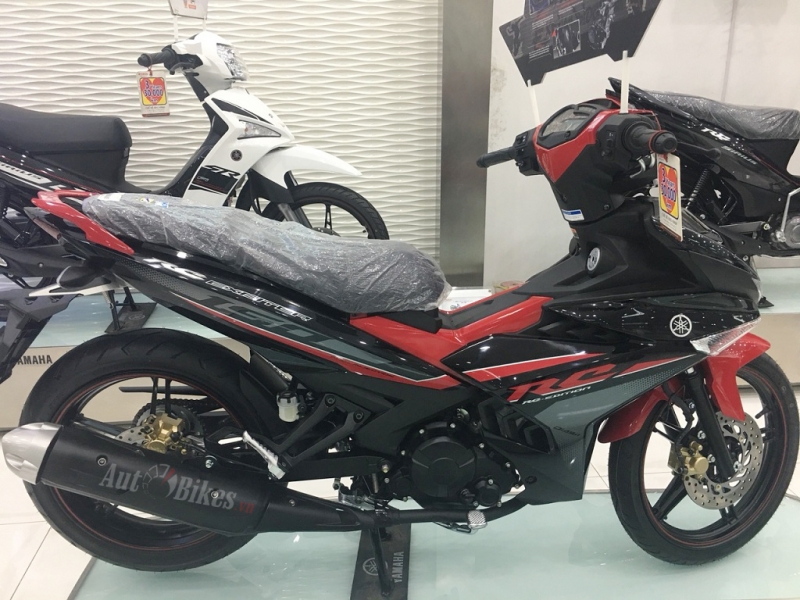 Ảnh thực tế Yamaha Exciter RC tem mới tại đại lý