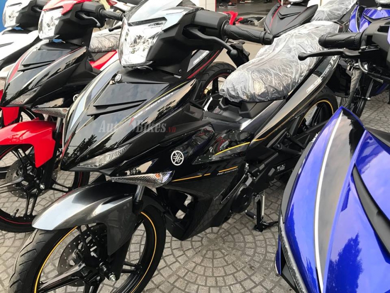 Ảnh thực tế Yamaha Exciter RC tem mới tại đại lý