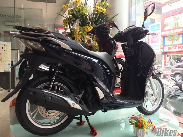 Chi tiết 6 phiên bản, 5 màu của Honda SH 2019